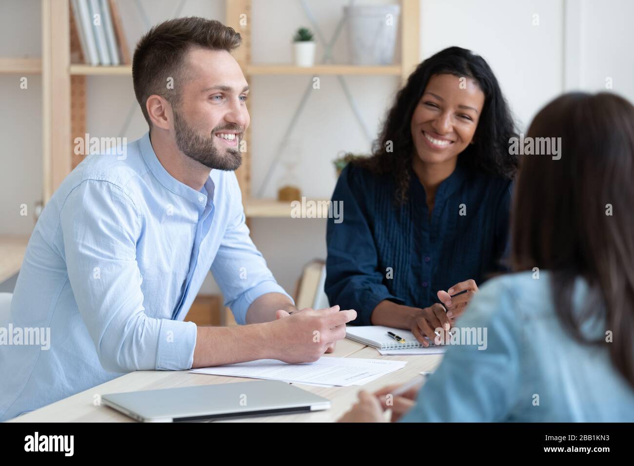 Employee share ideas colleagues hi-res stock photography and images - Alamy