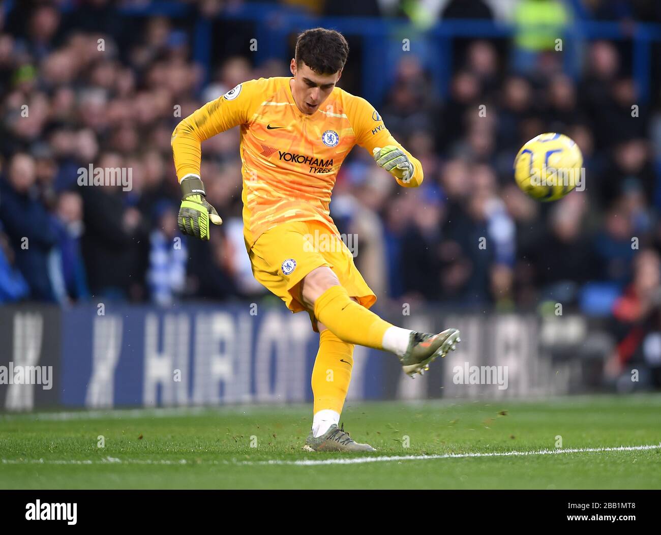 Chelsea goalkeeper Kepa Arrizabalaga in action Stock Photo - Alamy