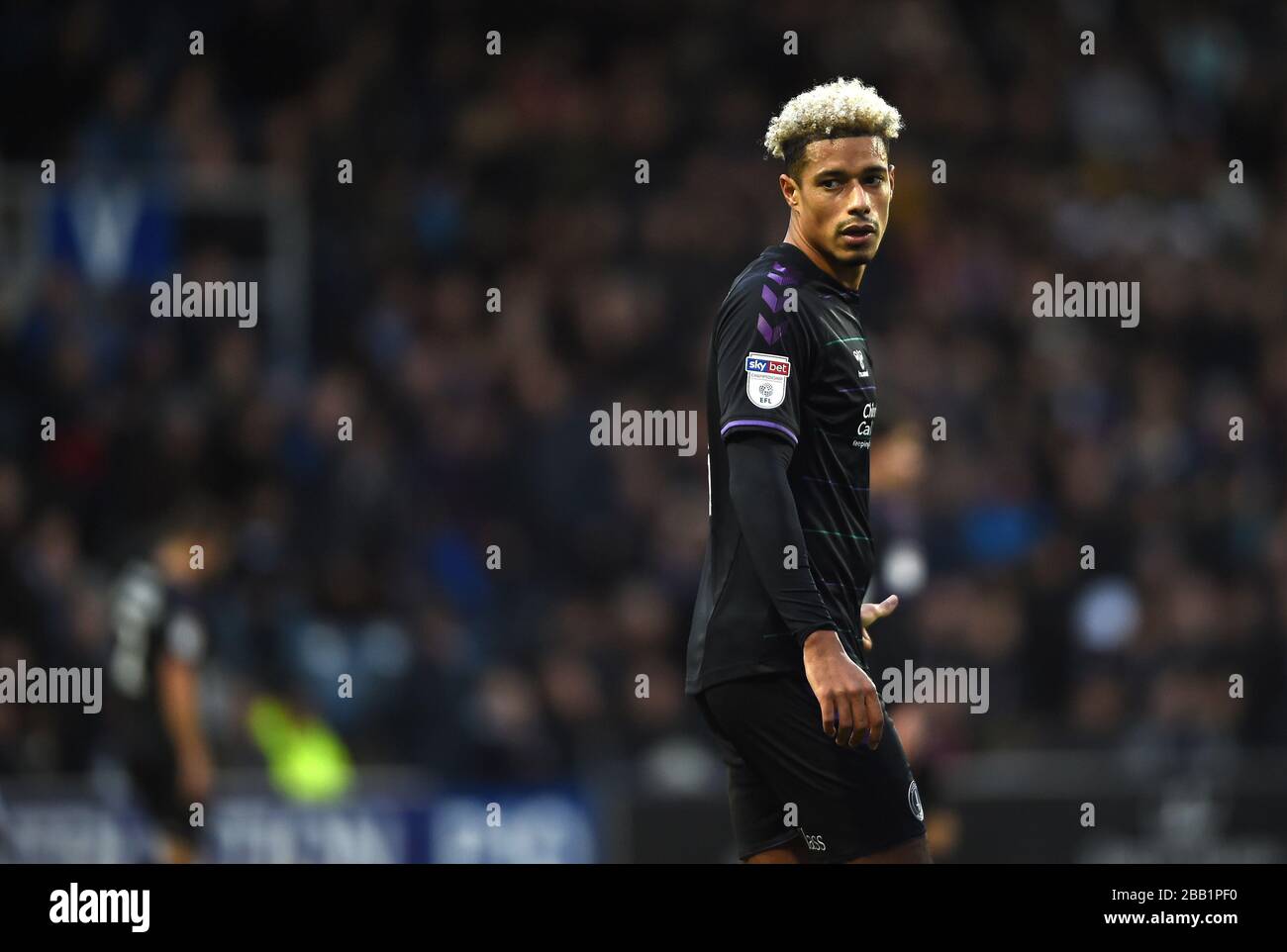 Charlton Athletic's Lyle Taylor Stock Photo - Alamy