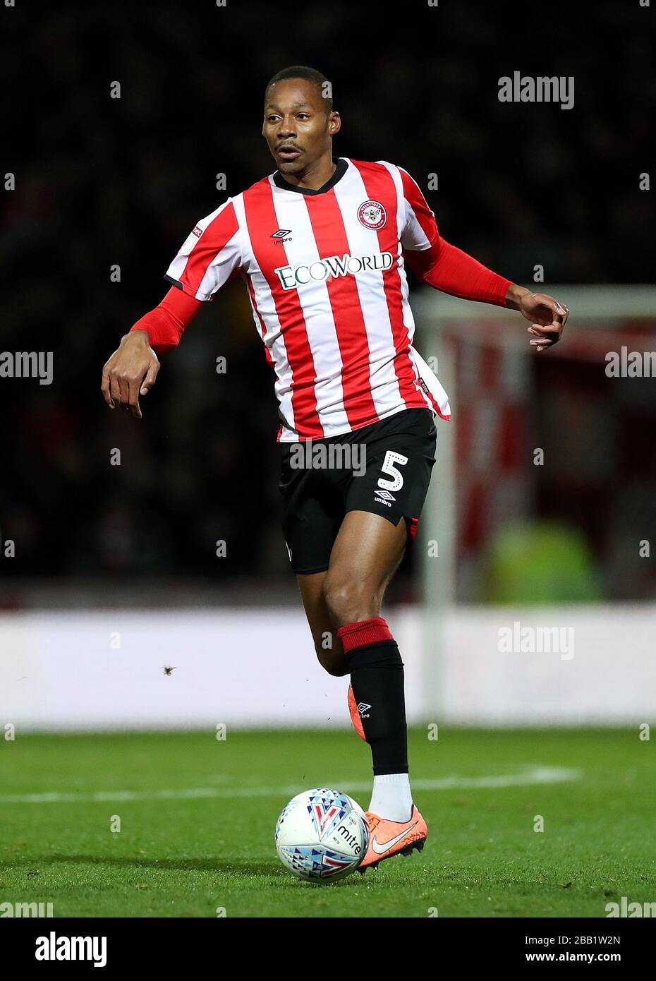 Brentford's Ethan Pinnock Stock Photo - Alamy