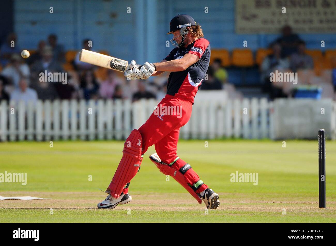 Cricket oliver hi-res stock photography and images - Alamy