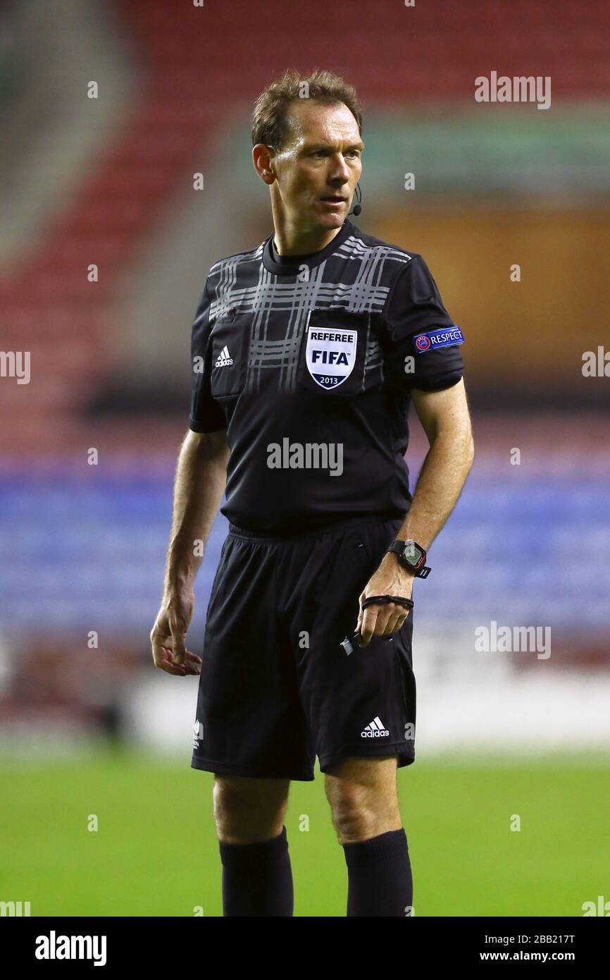 Referee Florian Meyer Stock Photo - Alamy