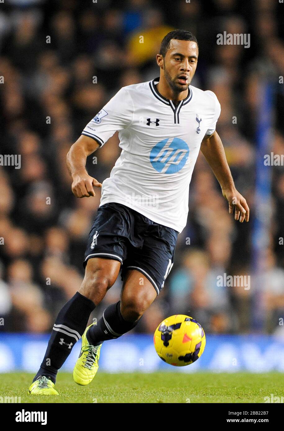 Mousa dembele hotspur hi-res stock photography and images - Alamy