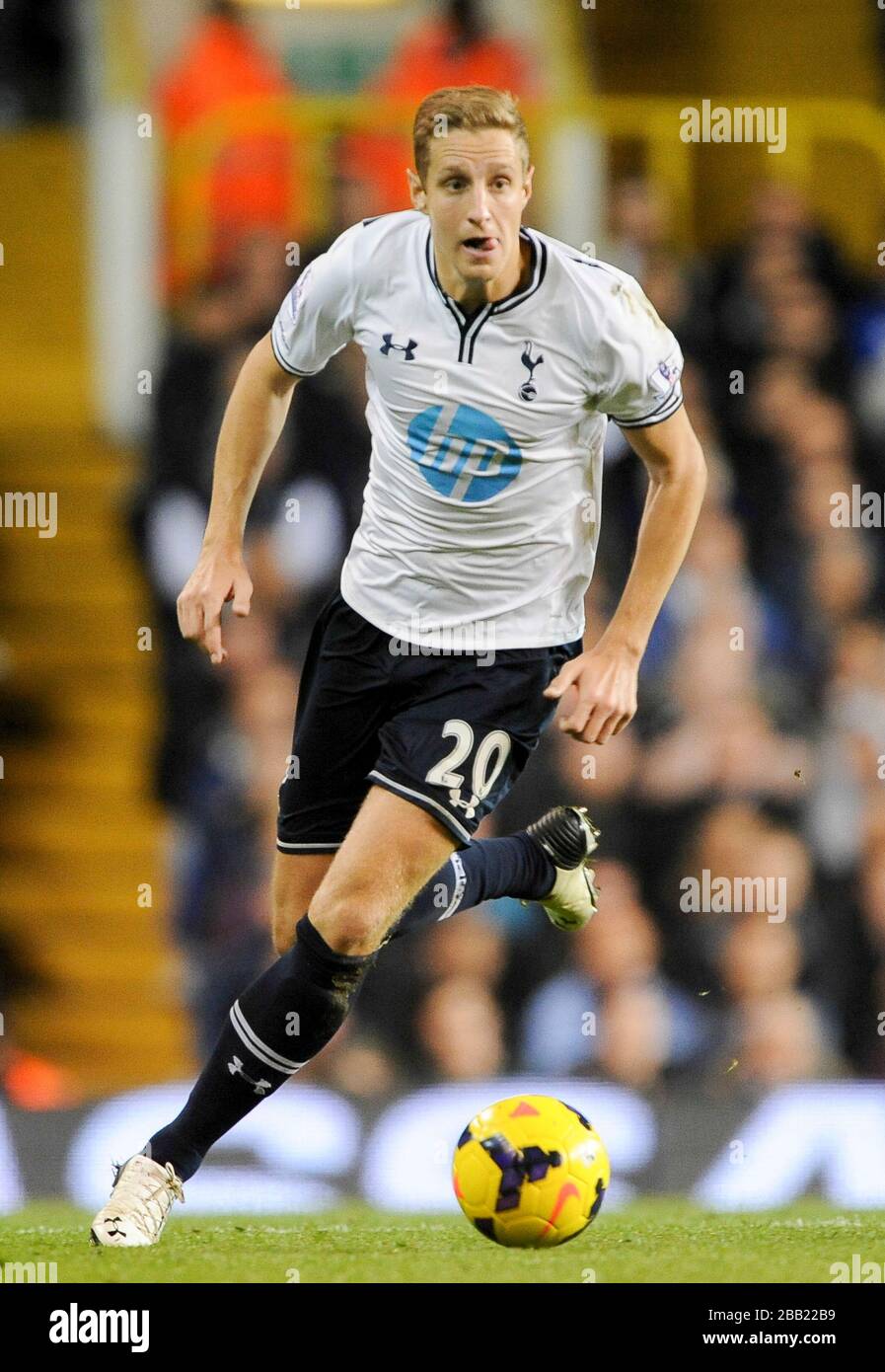 Michael Dawson, Tottenham Hotspur Stock Photo - Alamy