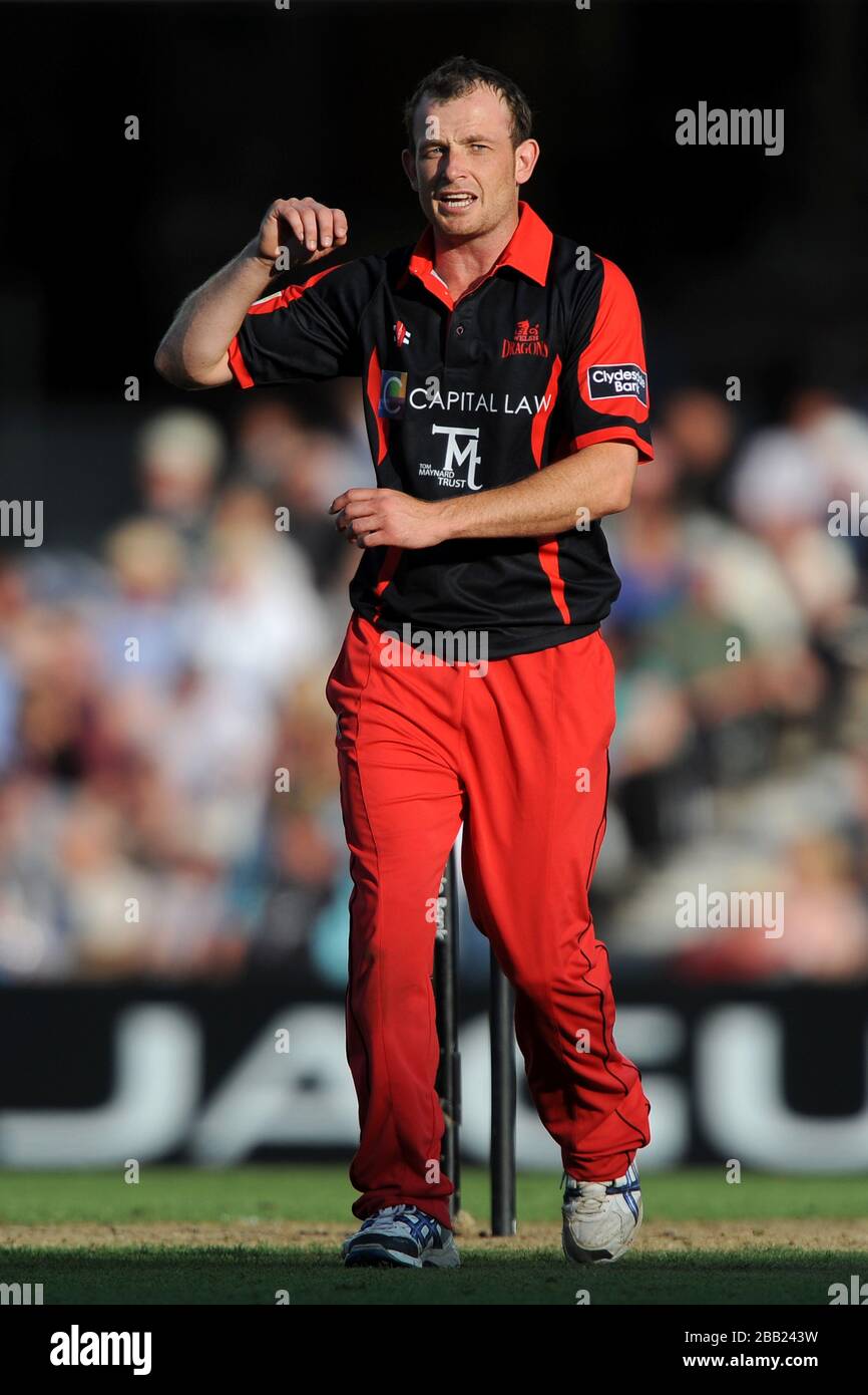 Glamorgans graham wagg bowls hi-res stock photography and images - Alamy