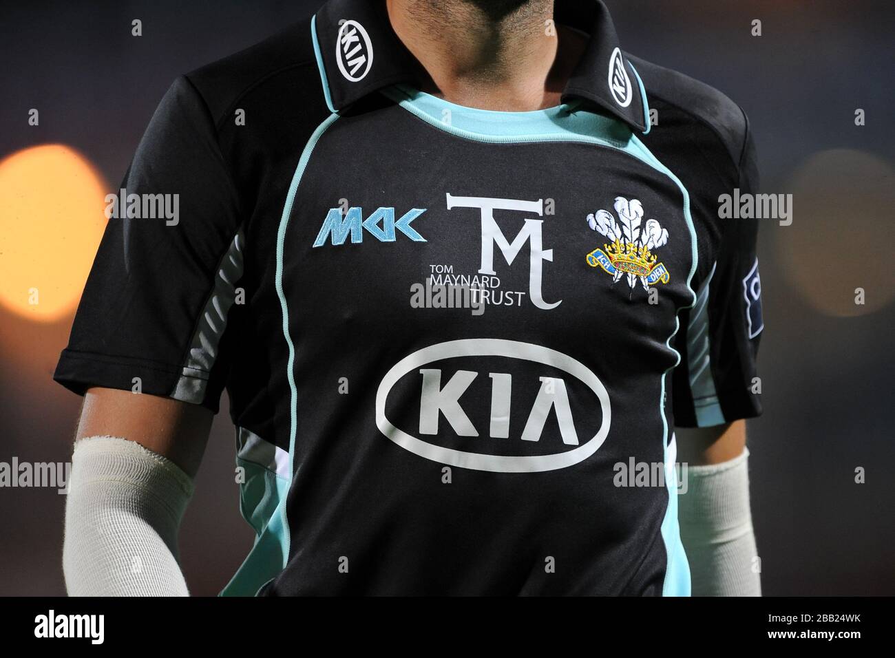 Tom maynard trust logo on the shirt of surrey player hi-res stock ...