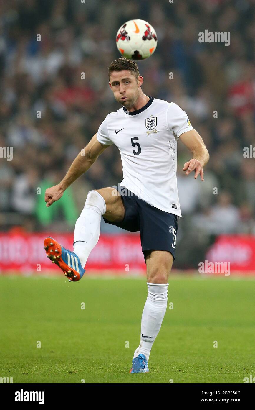 Gary Cahill, England Stock Photo - Alamy
