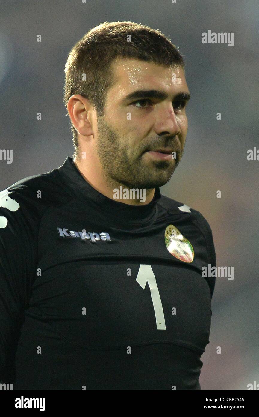Bulgaria goalkeeper Vladislav Stojanov Stock Photo - Alamy