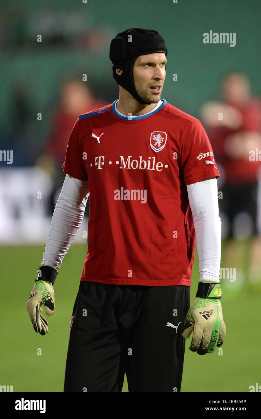 Czech Republic goalkeeper Petr Cech Stock Photo - Alamy