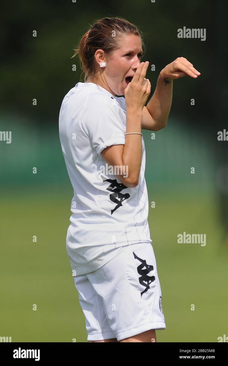 Fulham ladies hi-res stock photography and images - Alamy