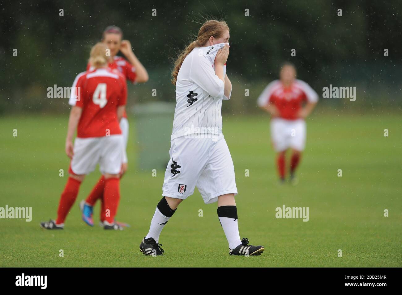 Louise Hogan, Fulham Ladies DFC Stock Photo - Alamy