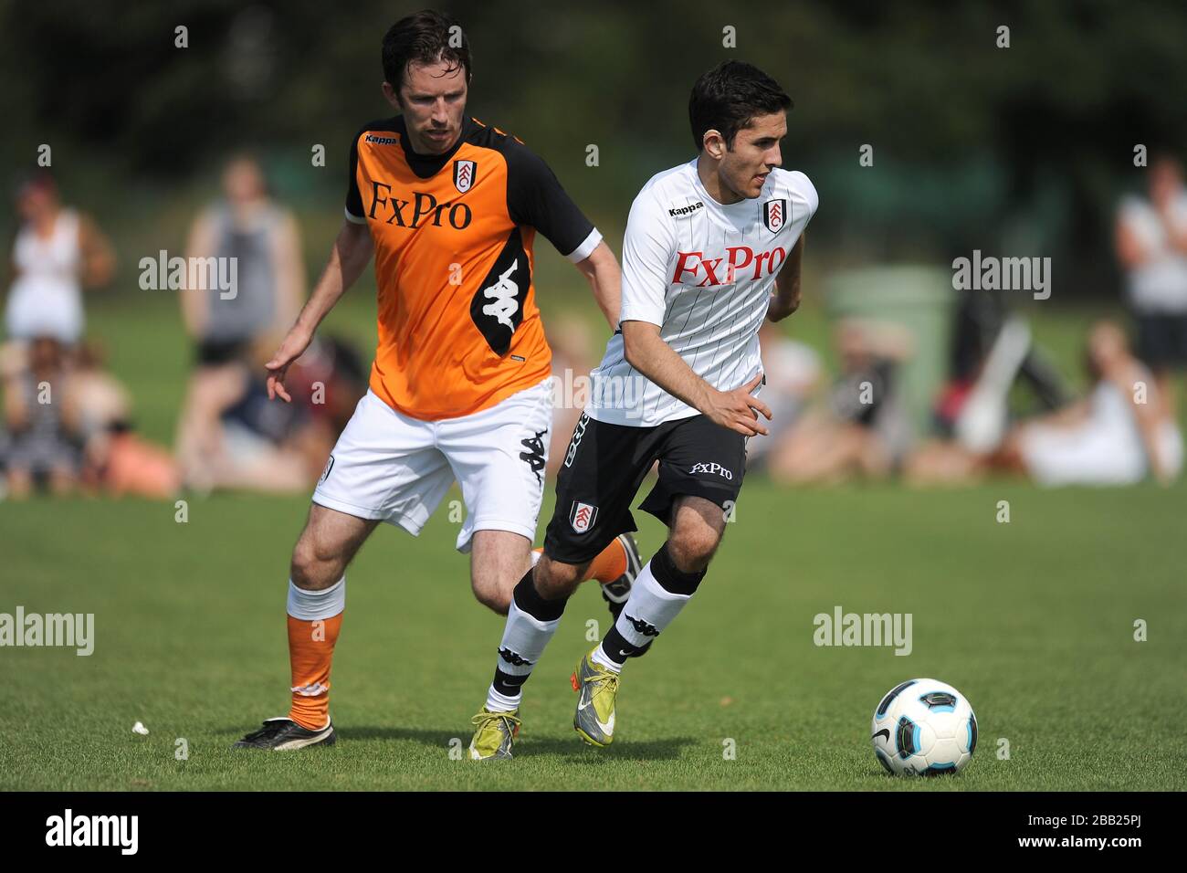 Fulham DFC's Jacob Willis (r) in action Stock Photo - Alamy