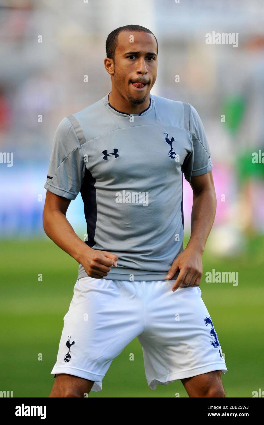 Andros townsend newcastle hi-res stock photography and images - Alamy
