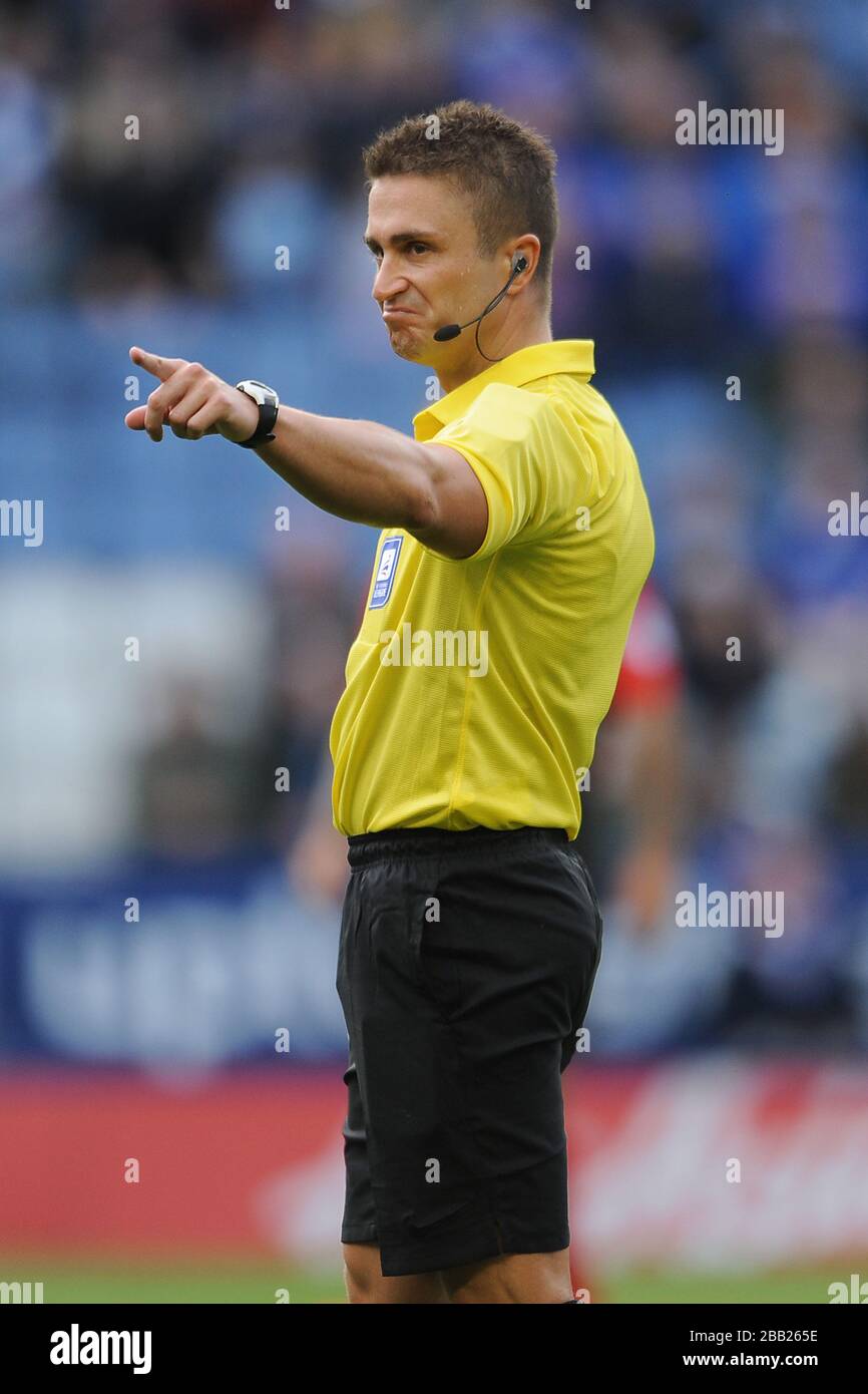 James Adcock, referee Stock Photo - Alamy