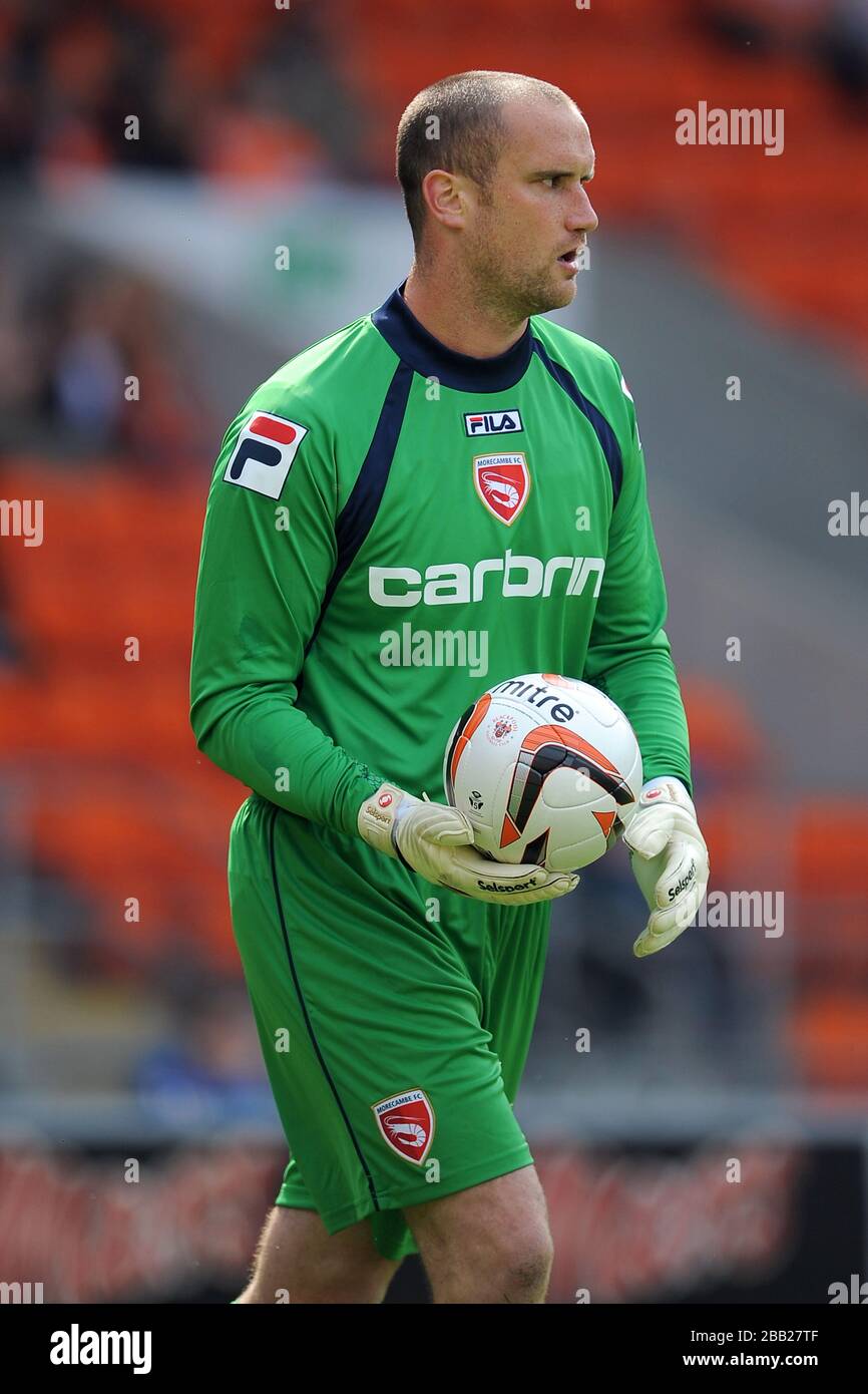 Goalkeeper barry roche hi-res stock photography and images - Alamy