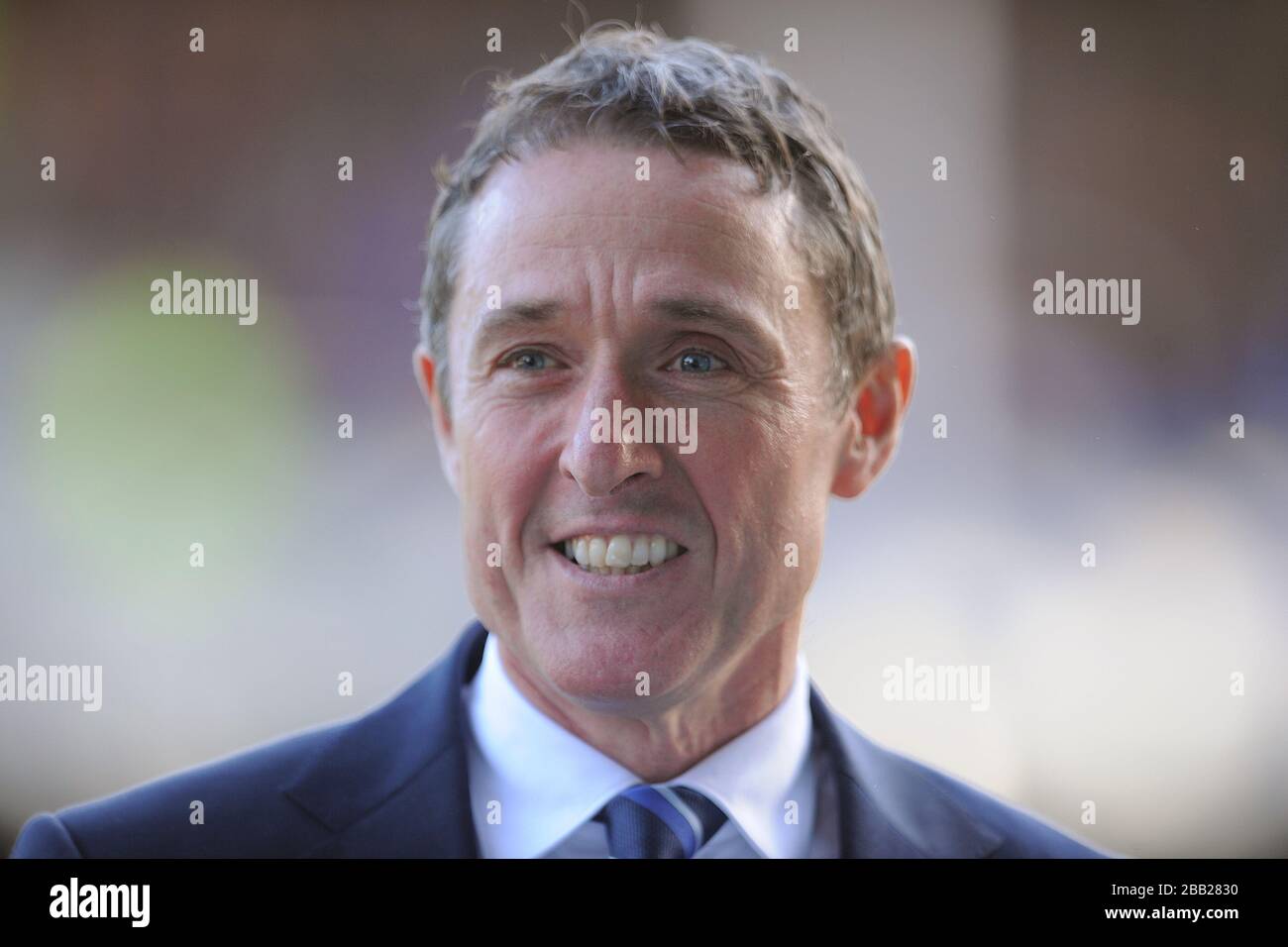 Robert elstone hi-res stock photography and images - Alamy