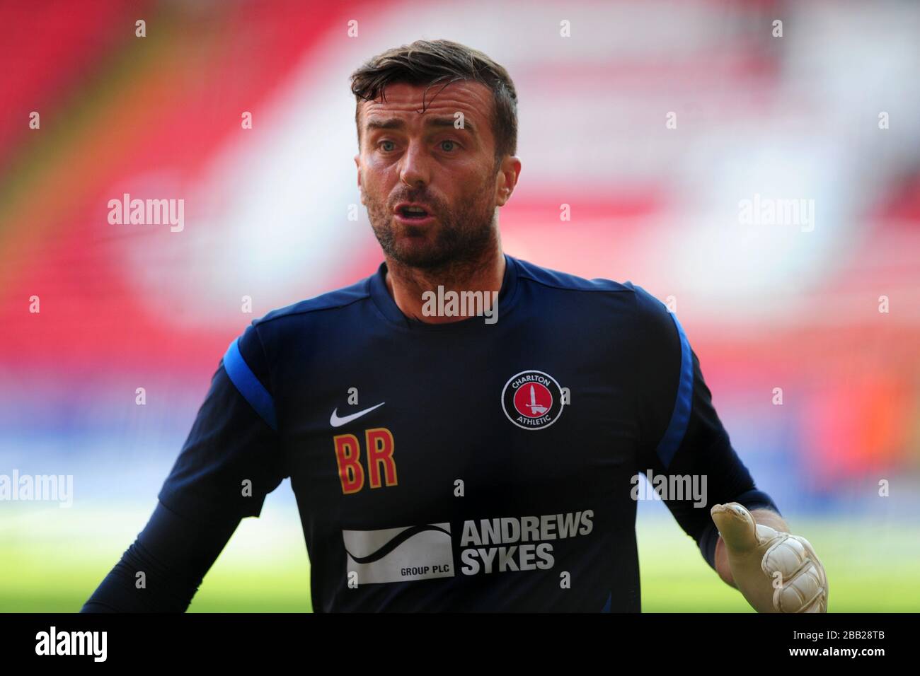 Ben Roberts, Chalrton Athletic goalkeeping coach Stock Photo - Alamy
