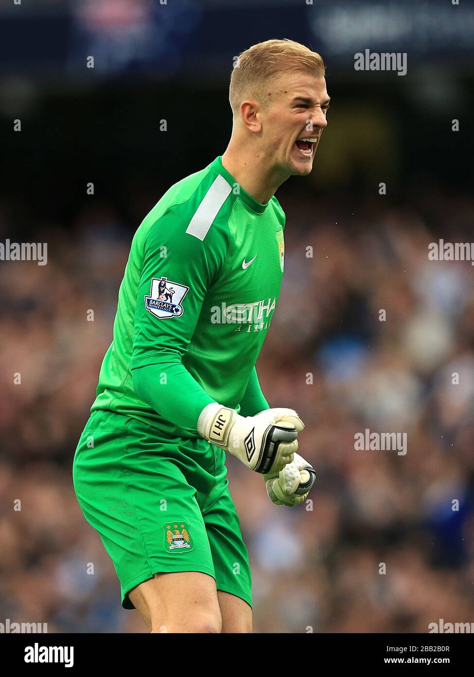 Manchester City goalkeeper Joe Hart celebrates after his side score ...