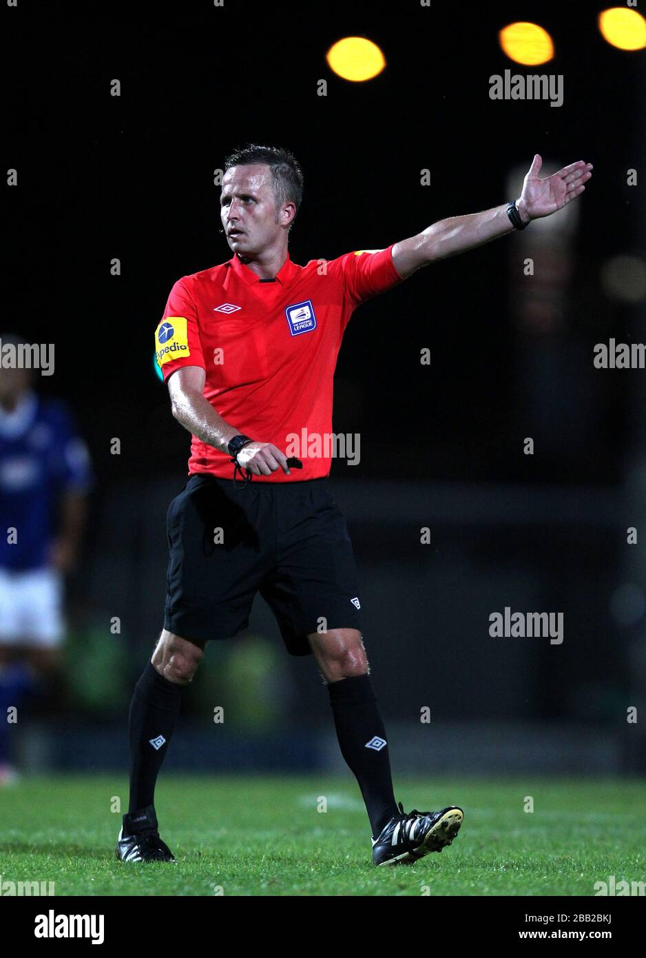 David Webb, referee Stock Photo - Alamy