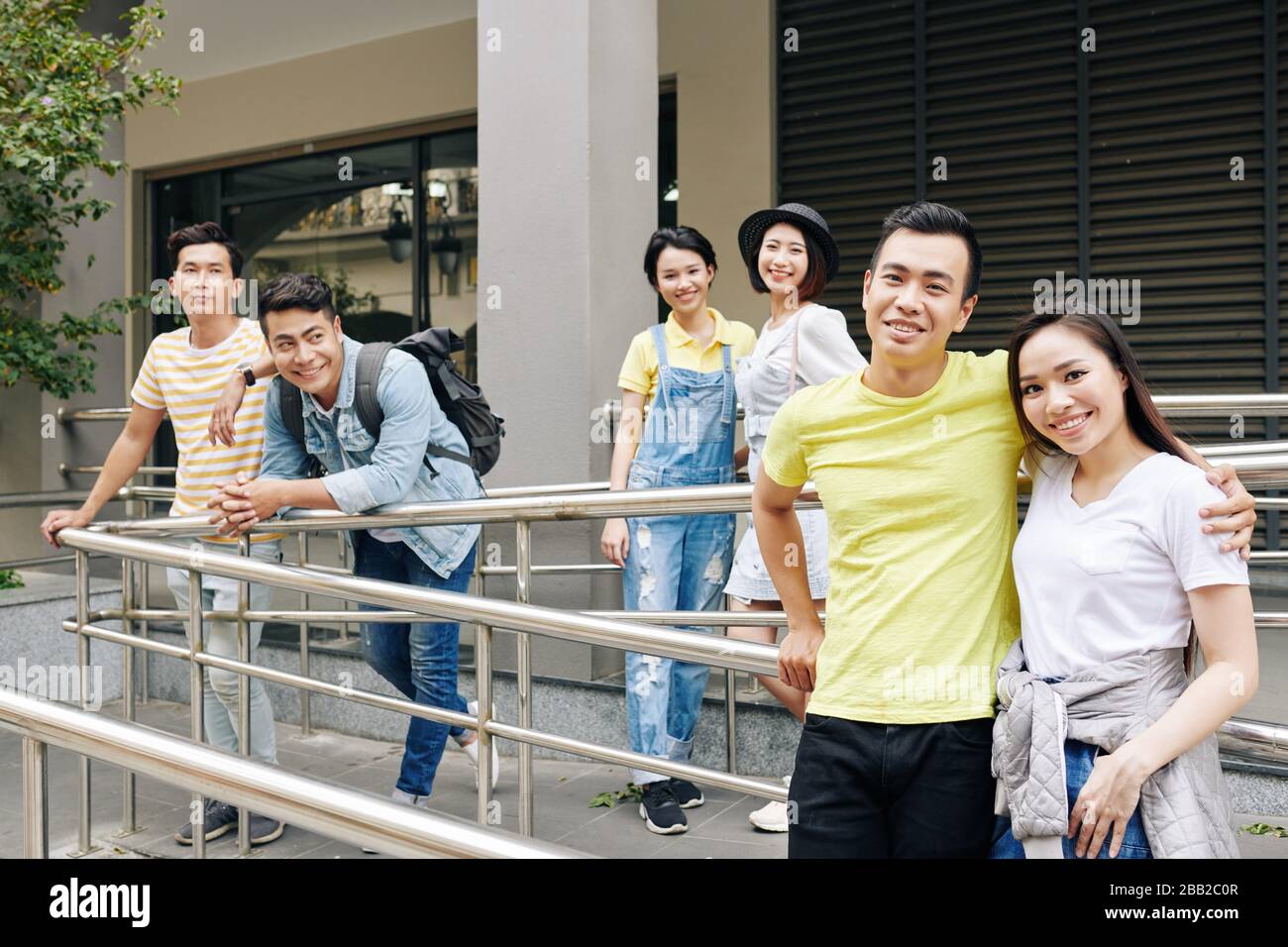 Dinner university building hi-res stock photography and images - Alamy