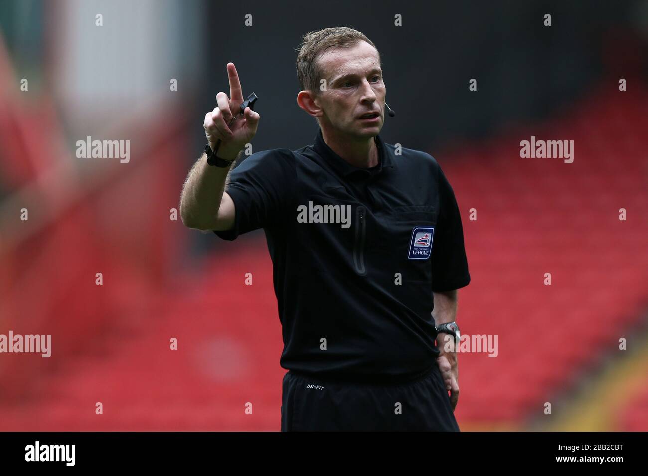 Keith Hill, referee Stock Photo - Alamy