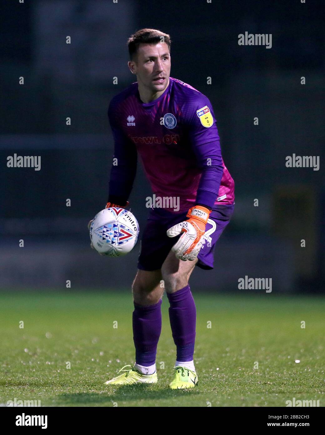 Rochdale goalkeeper Jay Lynch Stock Photo - Alamy