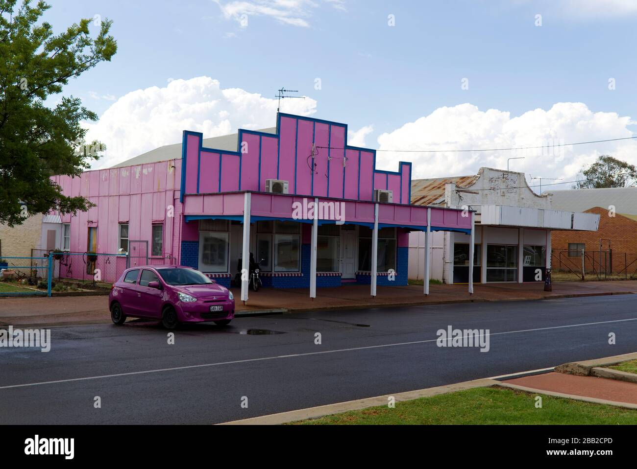 'Pride in Pink" shop front in Mitchell Queensland Australia Stock Photo ...