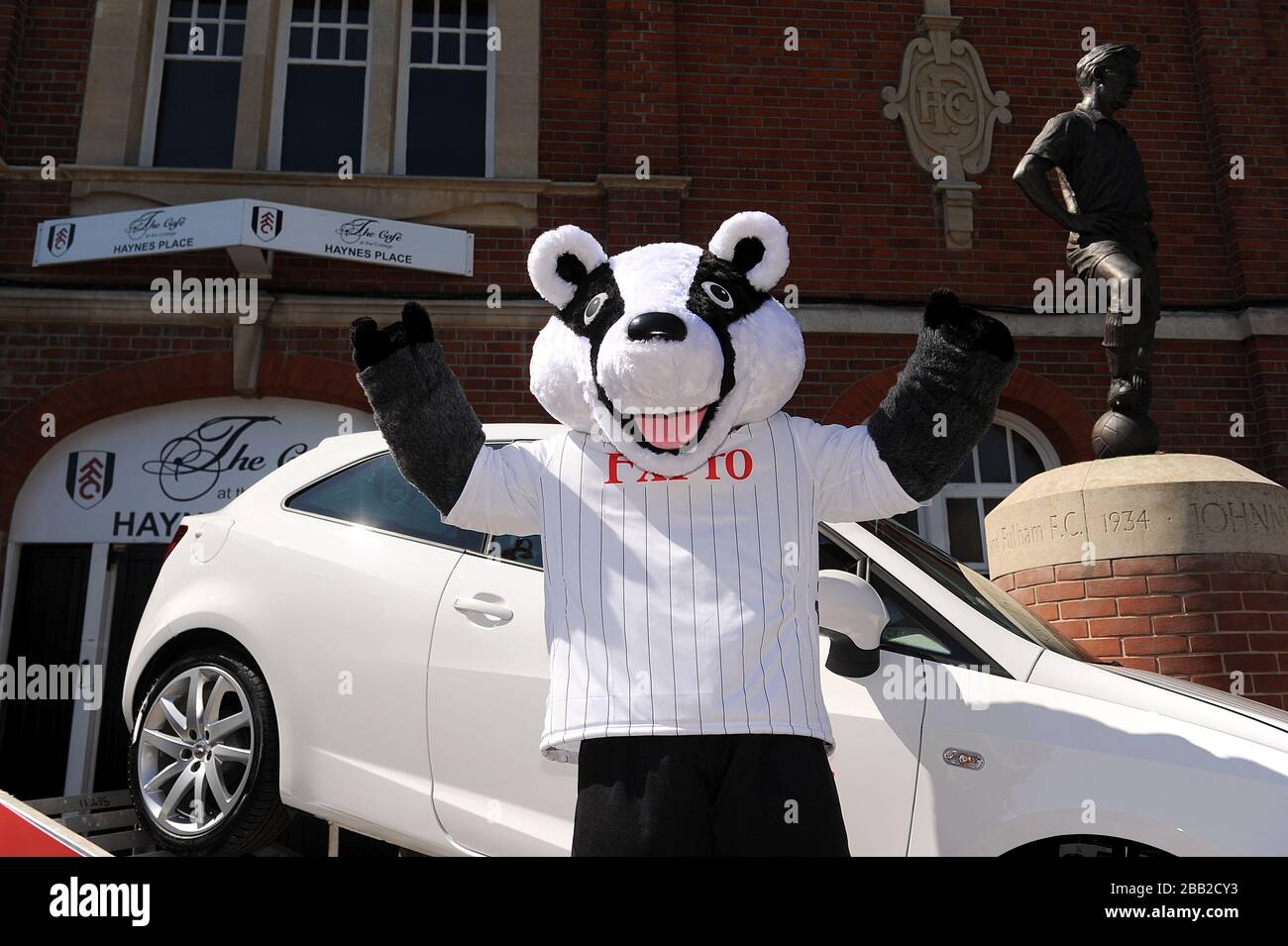 Fulham mascot Billy the Badger with the Seat competition prize car ...