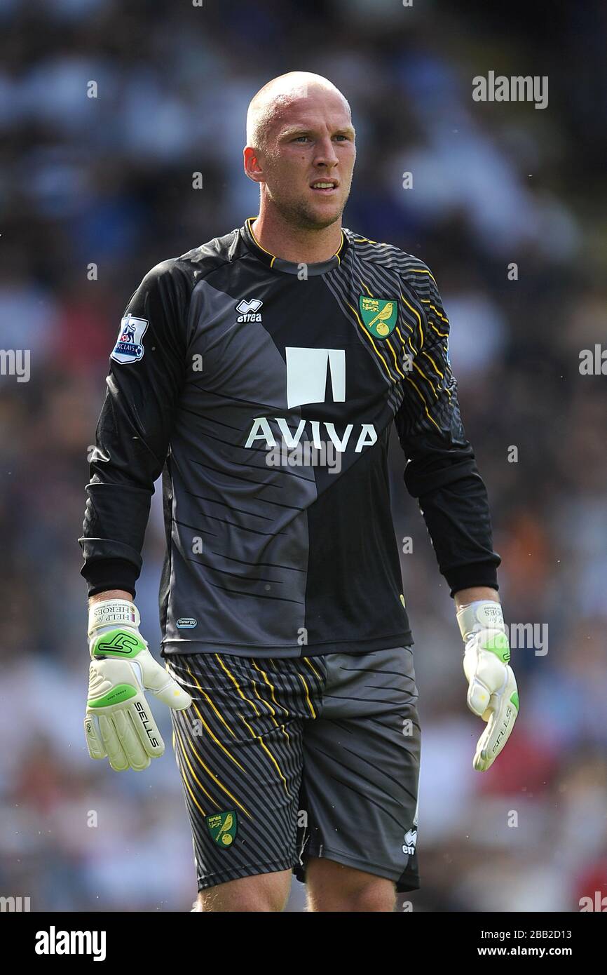 Norwich citys goalkeeper hi-res stock photography and images - Alamy