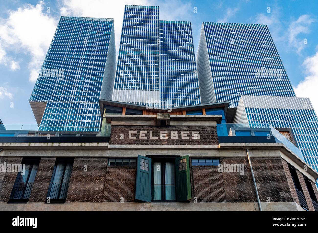Old and new dutch building hi-res stock photography and images - Alamy