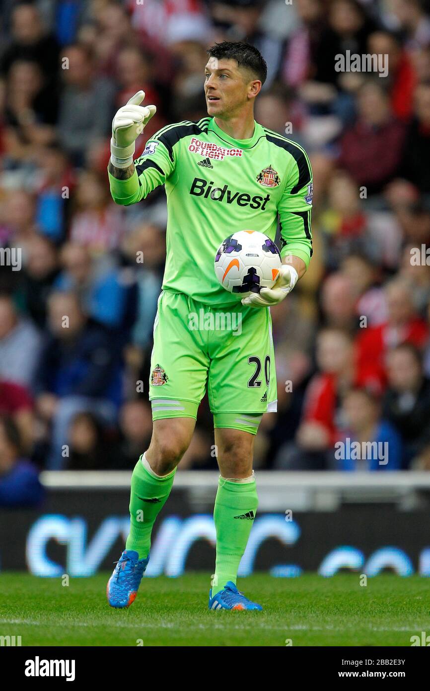 Sunderland goalkeeper keiren westwood hi-res stock photography and ...
