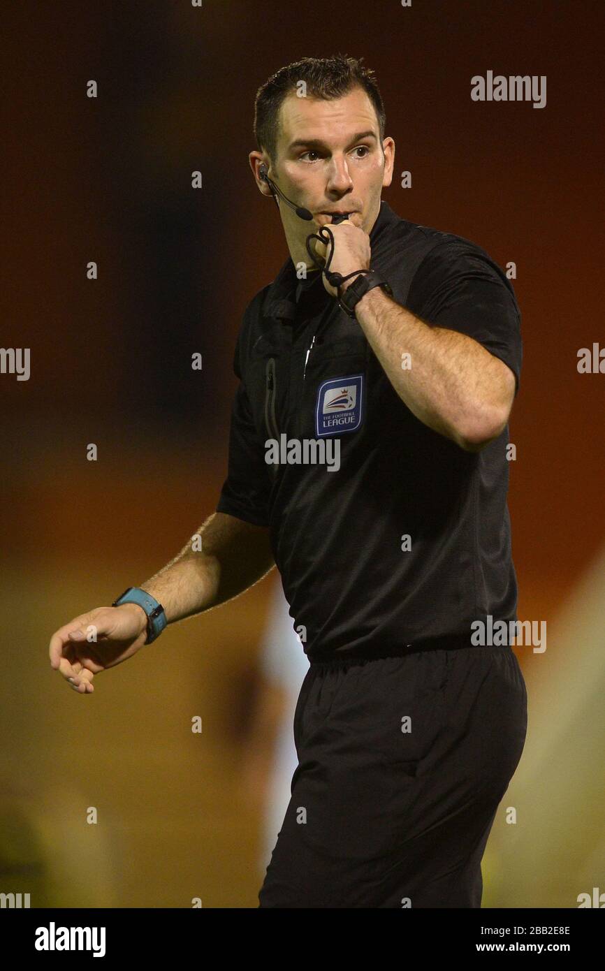 Tim Robinson, referee Stock Photo - Alamy