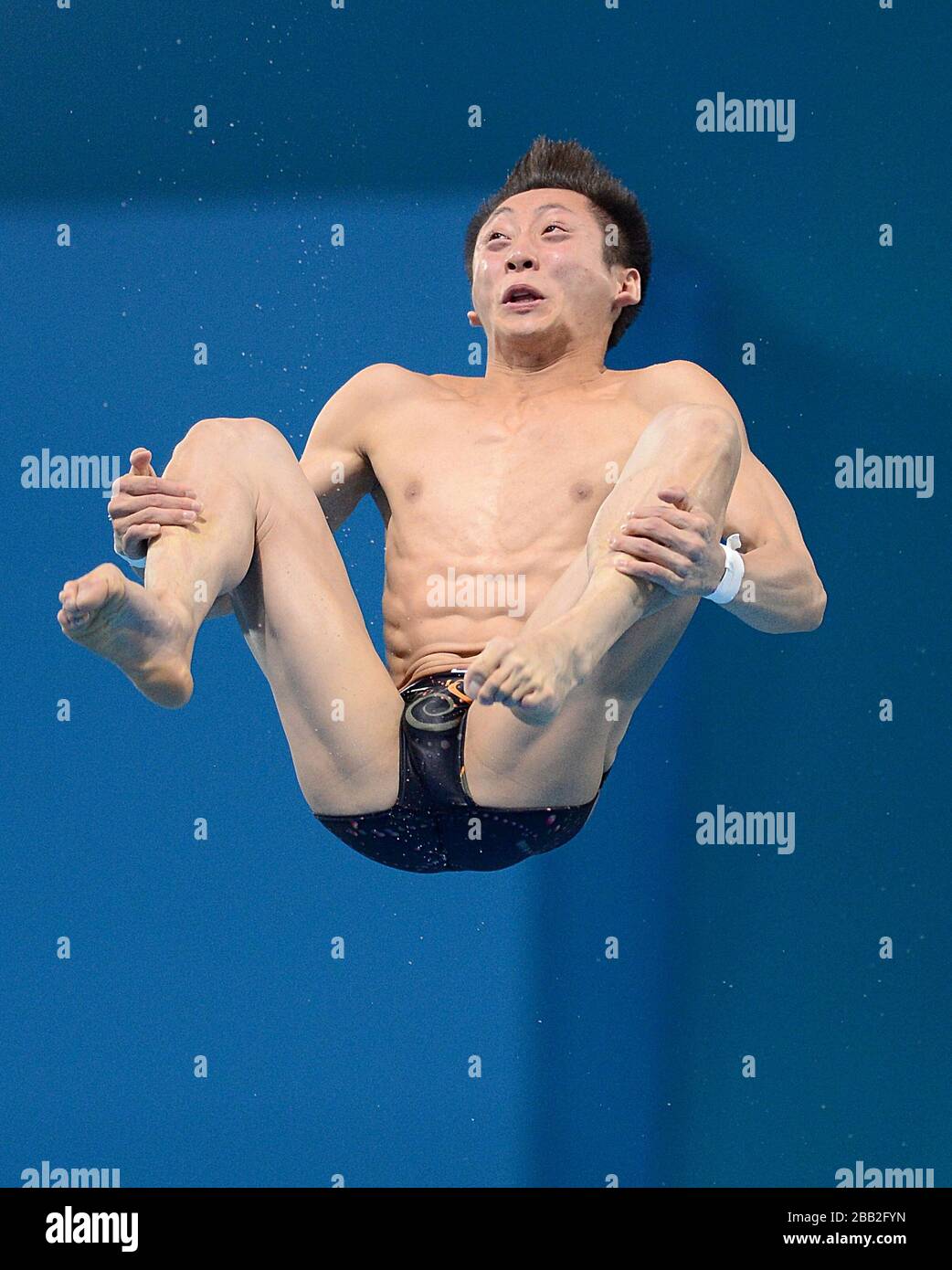 China's Lin Yue competes in the Men's 10m Platform Final Stock Photo ...
