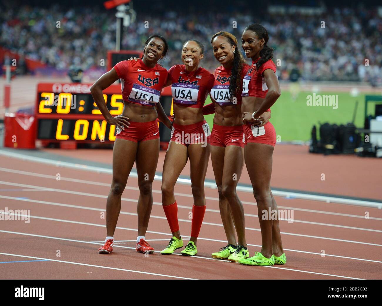 USA's Women's 4x400m Relay team celebrate winning Stock Photo - Alamy