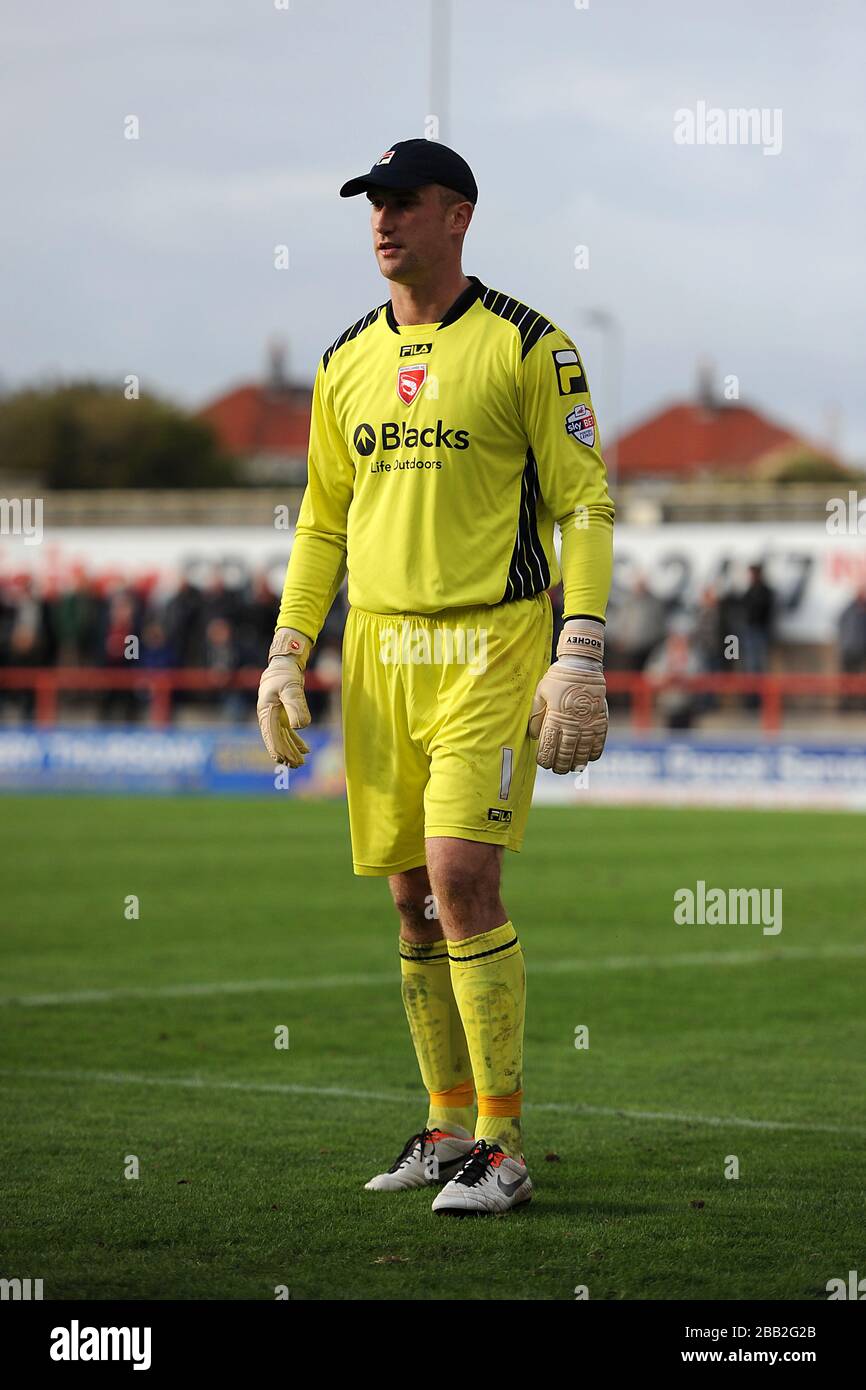 Goalkeeper Barry Roche, Morecambe Stock Photo - Alamy