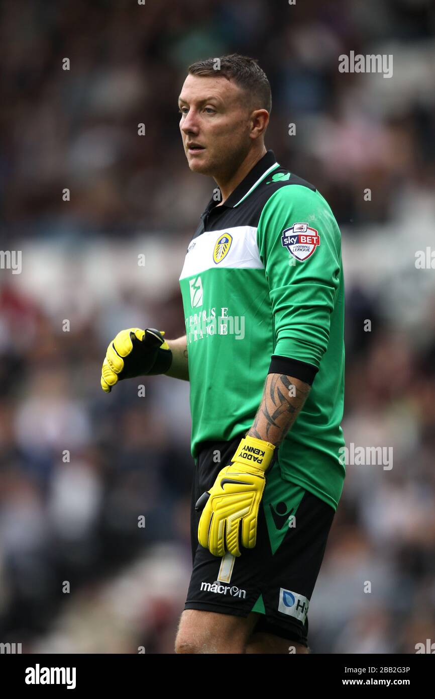 Leeds United goalkeeper Paddy Kenny Stock Photo - Alamy