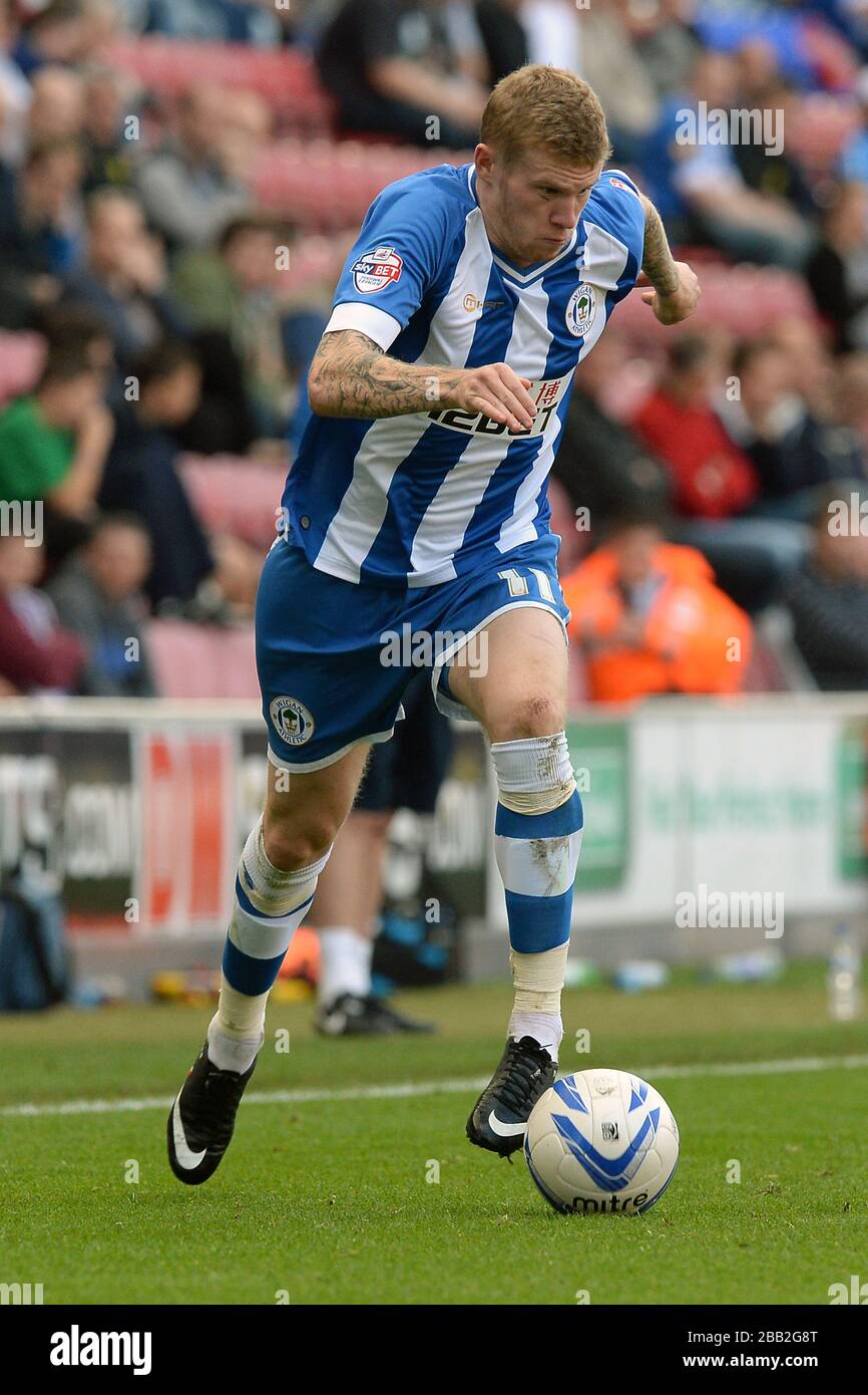 James McClean, Wigan Athletic Stock Photo - Alamy