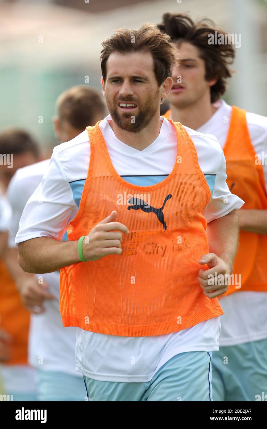 Kevin kilbane coventry hi-res stock photography and images - Alamy