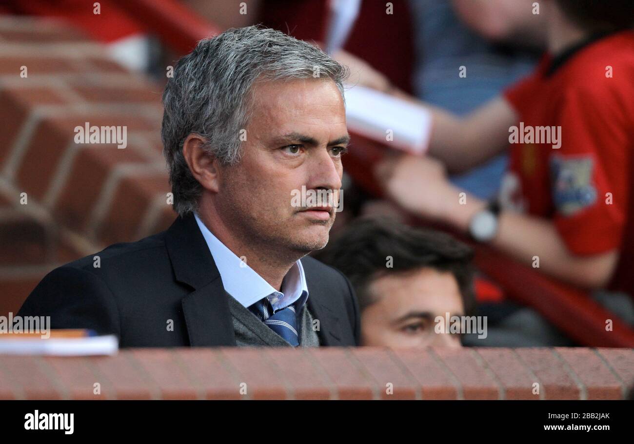 Mourinho chelsea manager hi-res stock photography and images - Alamy