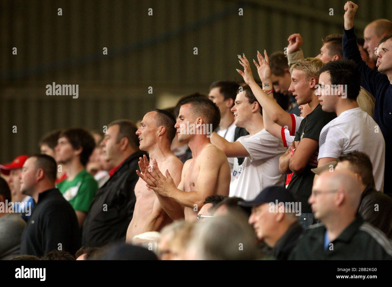 Doncaster rovers fans hi-res stock photography and images - Alamy