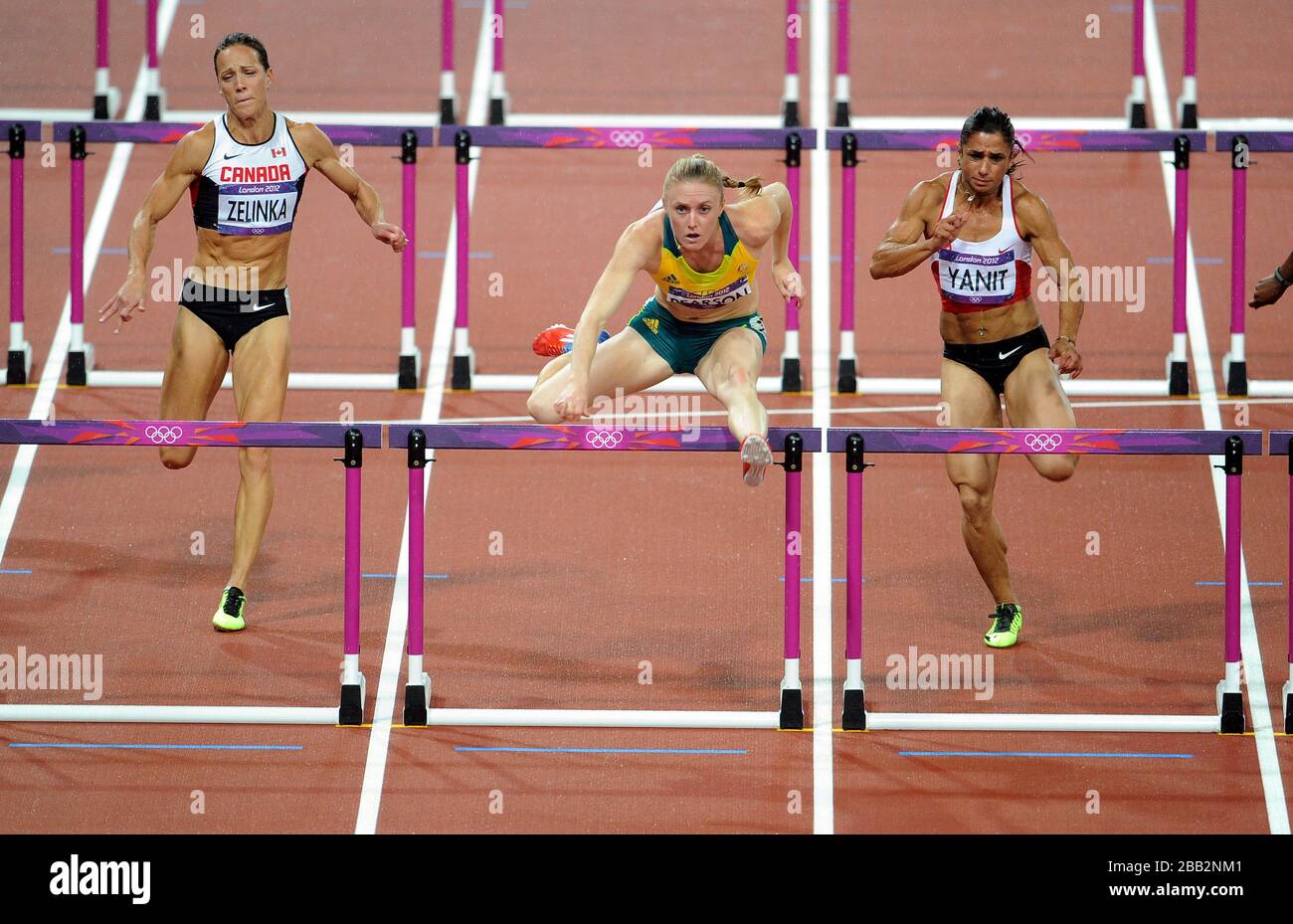 Womens hurdles hi-res stock photography and images - Alamy