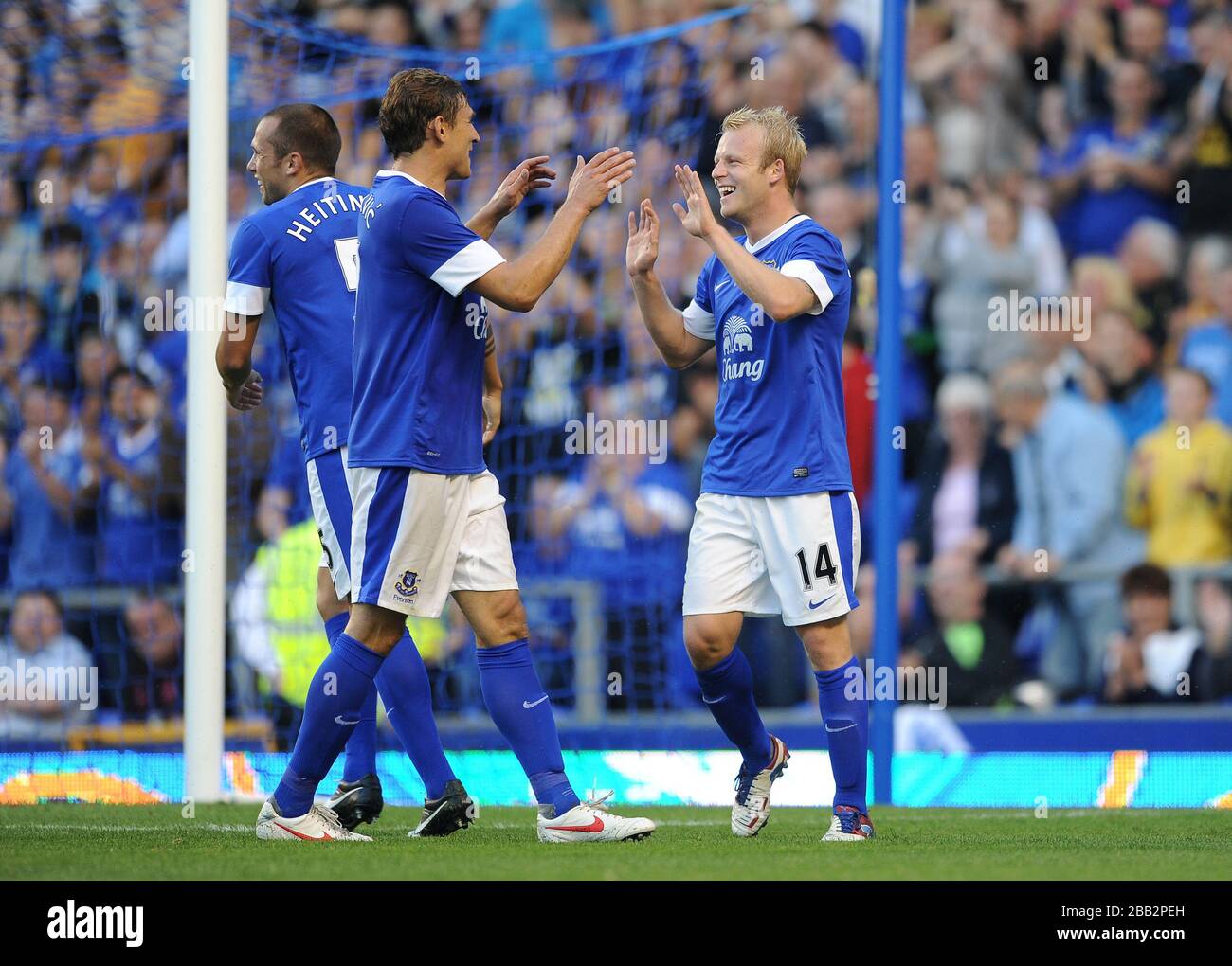 Everton's Steven Naismith celebrates scoring his third goal Stock Photo ...