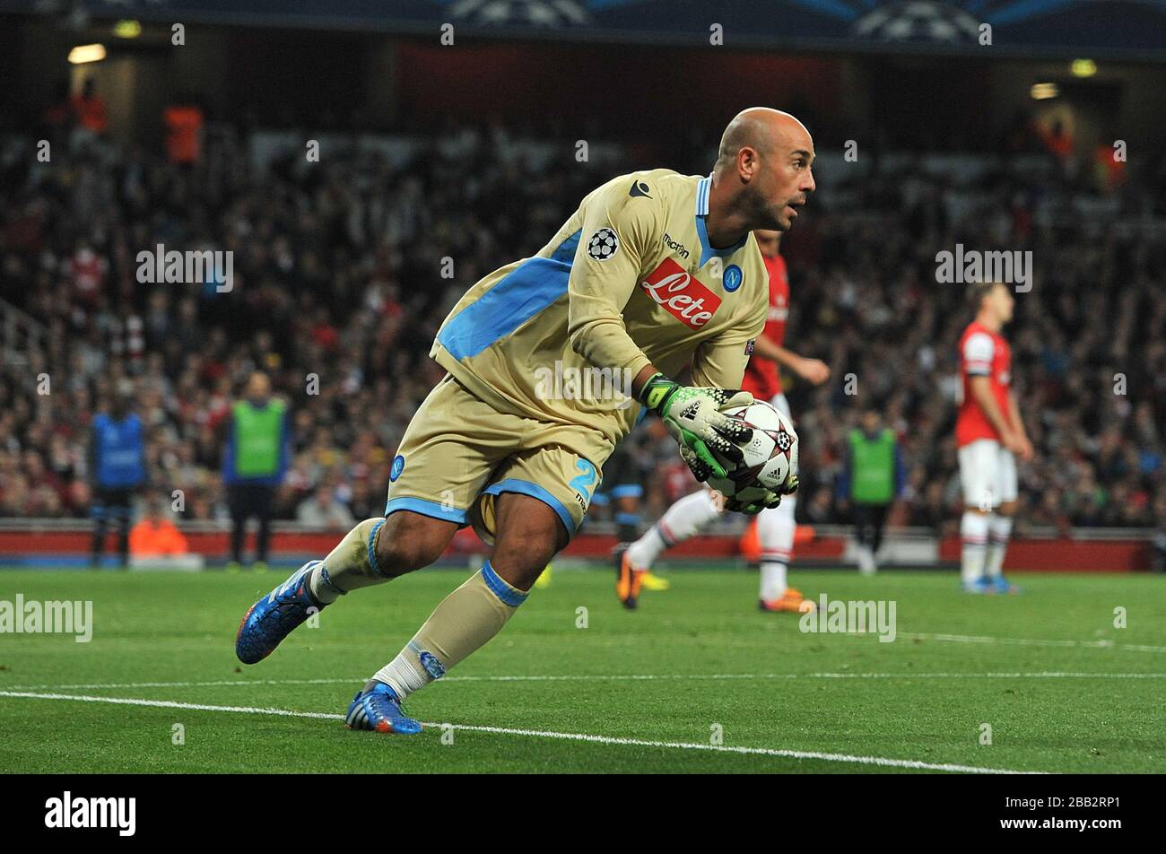 Pepe Reina, Napoli goalkeeper Stock Photo - Alamy