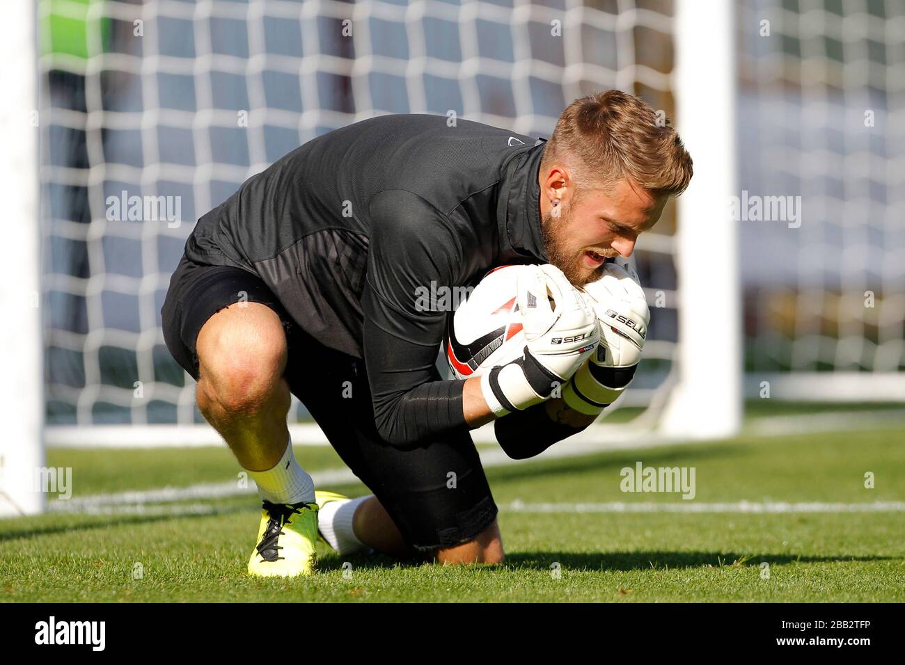 Ben Hamer, Charlton Athletic goalkeeper Stock Photo - Alamy