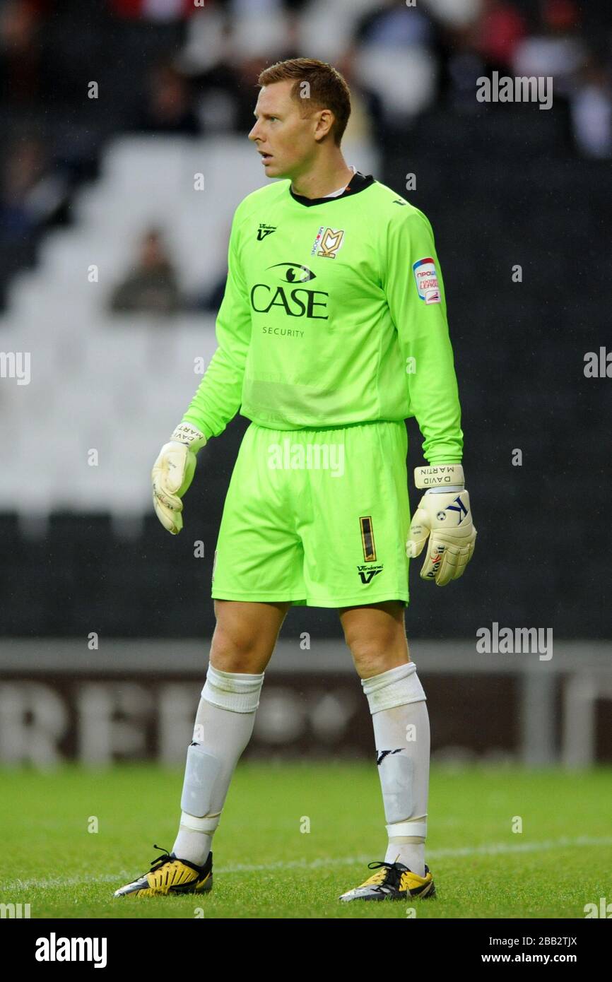 David Martin, Milton Keynes Dons goalkeeper Stock Photo - Alamy