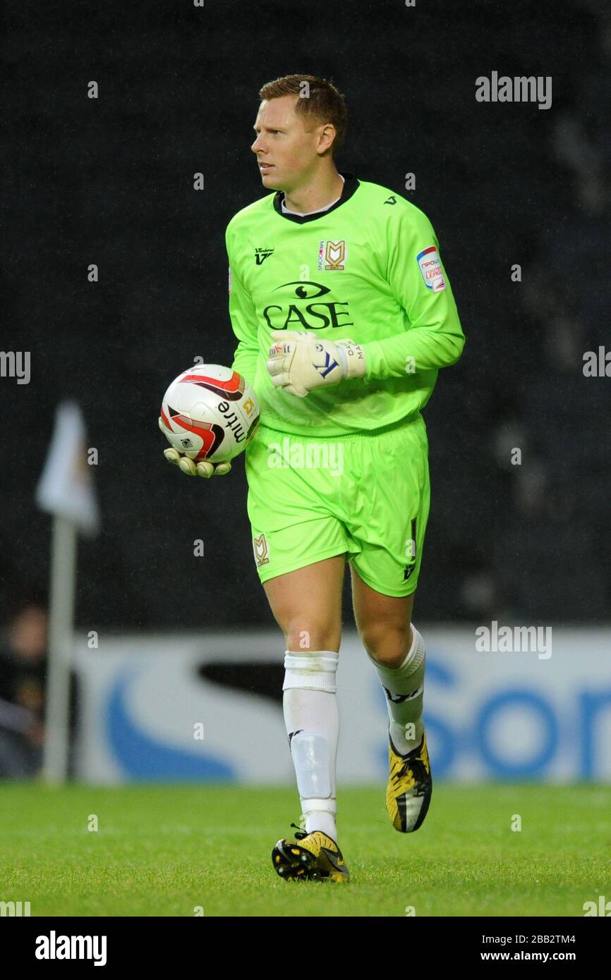 David Martin, Milton Keynes Dons goalkeeper Stock Photo - Alamy