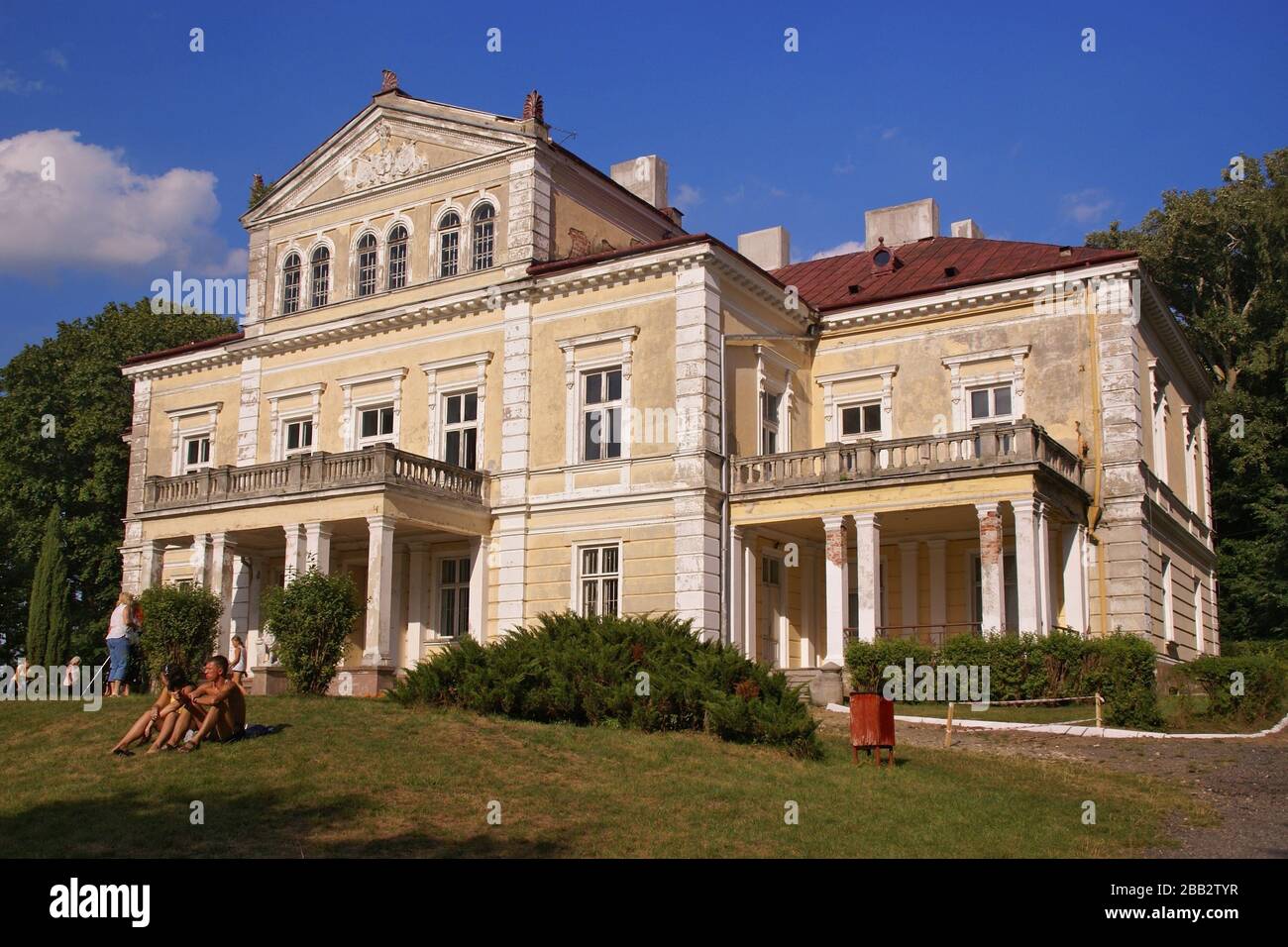 Raczynski palace hi-res stock photography and images - Alamy