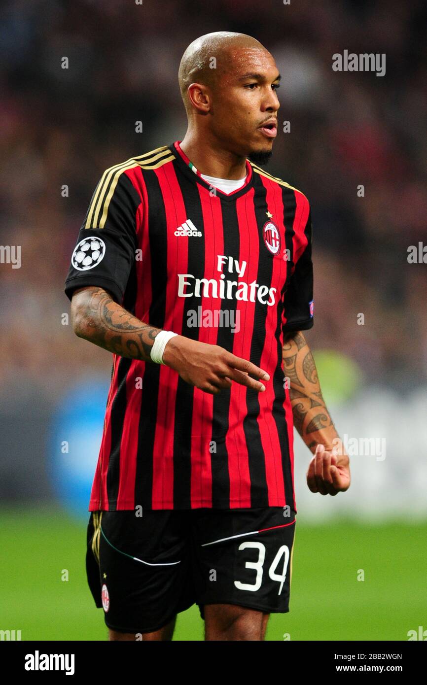 Nigel De Jong, AC Milan Stock Photo - Alamy