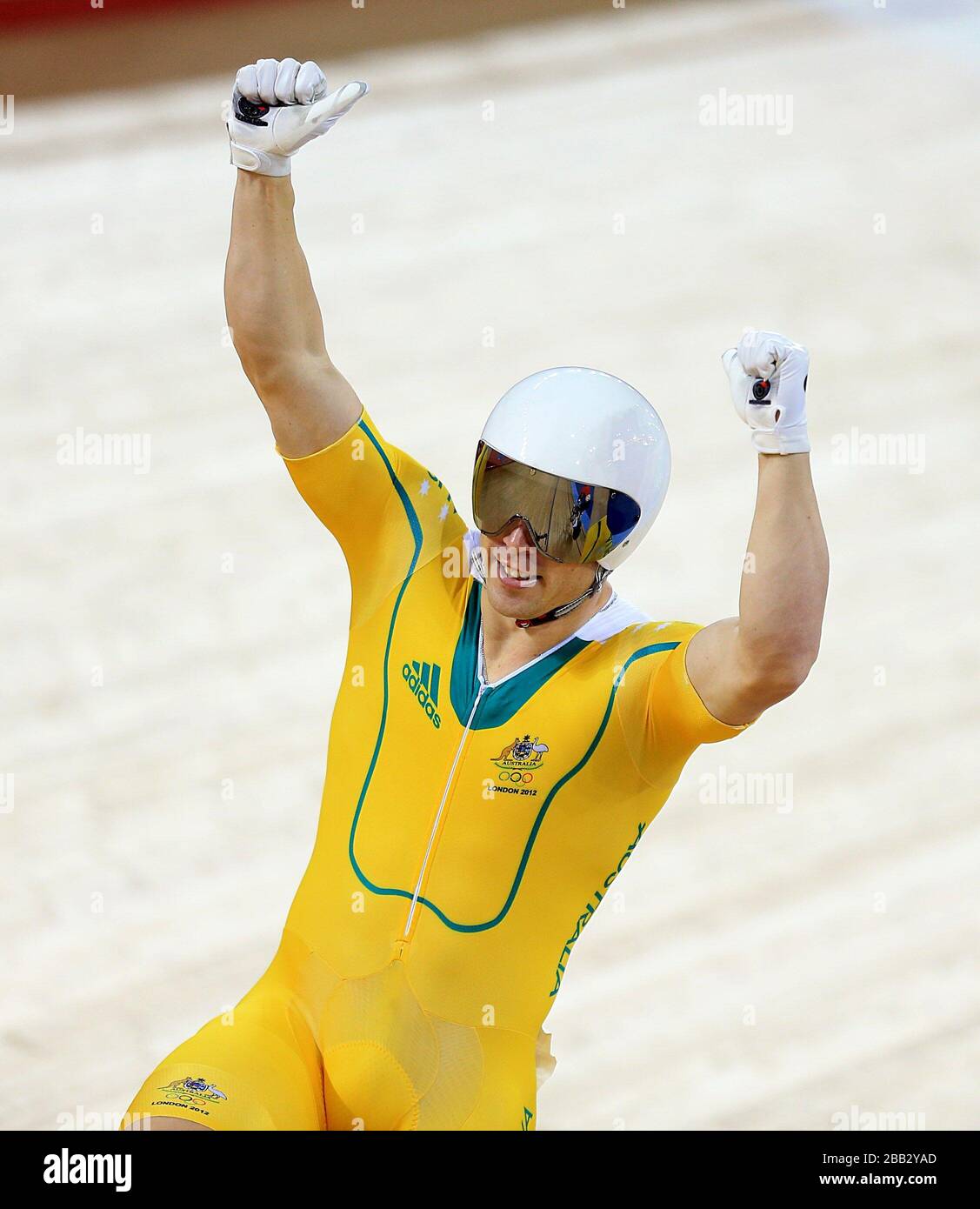 Australia's Shane Perkins celebrates after winning the bronze medal in ...