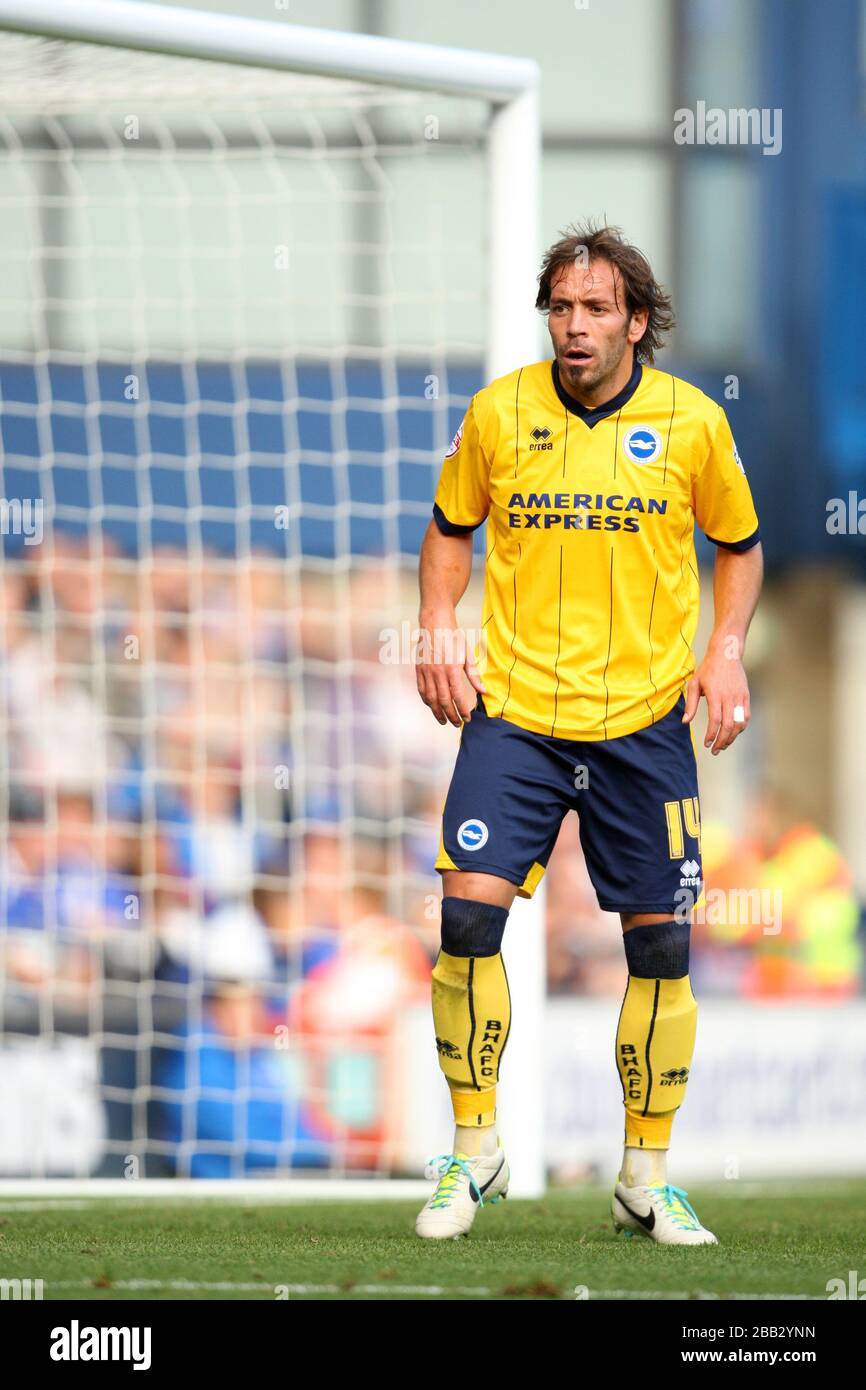 Inigo Calderon, Brighton & Hove Albion Stock Photo - Alamy